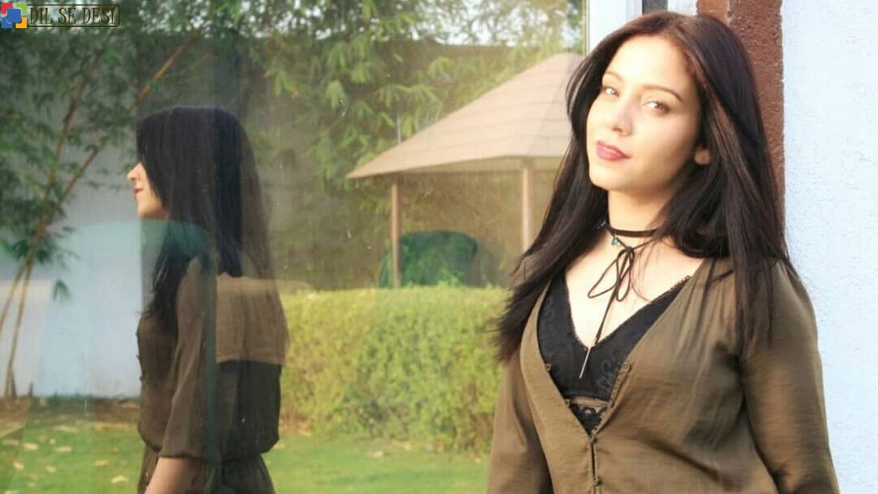 रूबी भारज का जीवन परिचय | Ruby Bharaj (Actress) Biography in Hindi