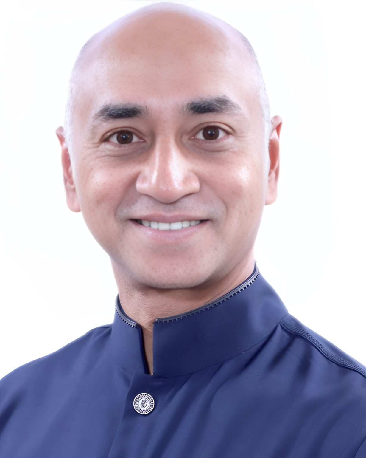 Jayadev Galla (Politician) Family, Wife, Biography, Age, Education ...