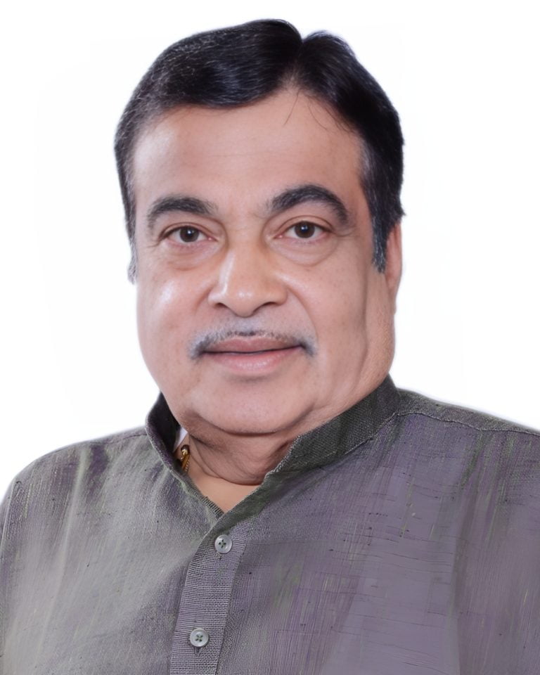Nitin Gadkari (Politician) Family, Wife, Biography, Age, Education, Wiki and More